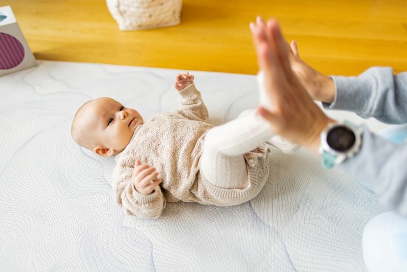 Hilfe bei motorischer Unruhe bei Babys: Balance, Bewegung und Berührung